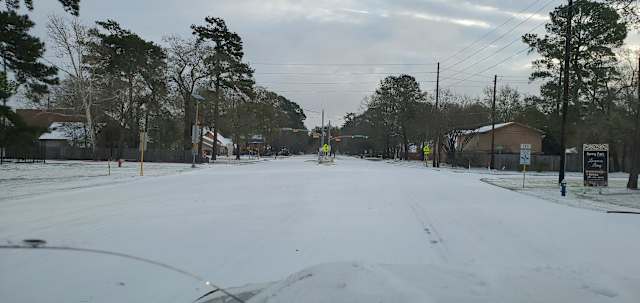 is there snow in texas houston