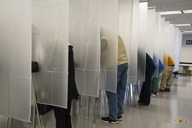 County officials approve 2 new early voting locations in Spring