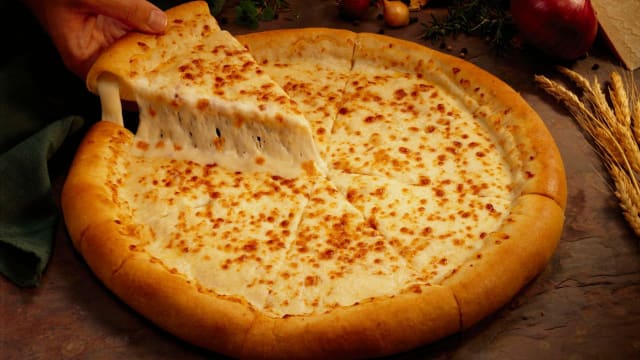 How to celebrate National Cheese Pizza Day