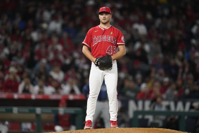 Angels rookie Reid Detmers throws no-hitter against Rays