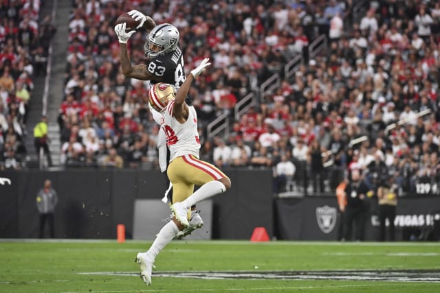 49ers edge Raiders 37-34 in OT for 9th consecutive win