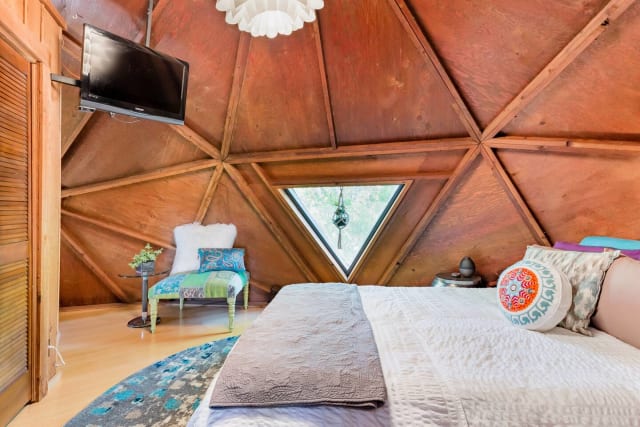 Dome sweet dome: This geodesic dwelling in the woods might be one of ...