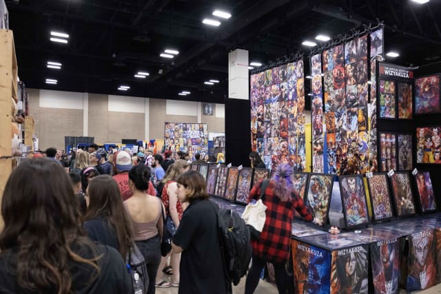 vicky lopez cosplayer