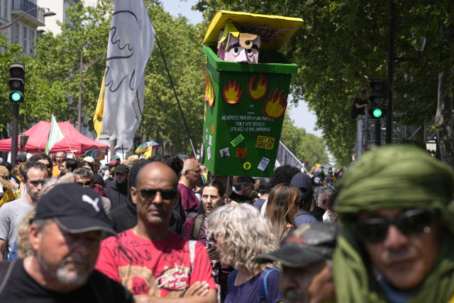 Protests in France as unions make last-ditch bid to resist higher ...