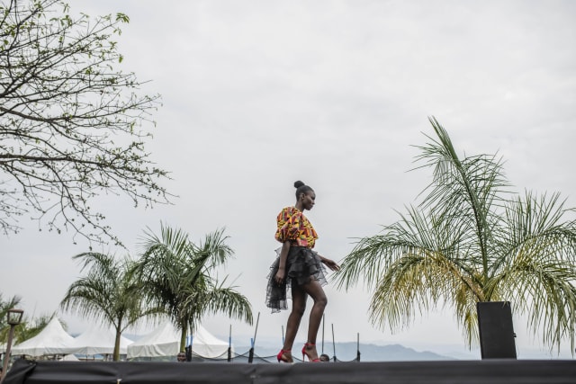 Congo fashion show hopes to inspire peace, creativity in region ...