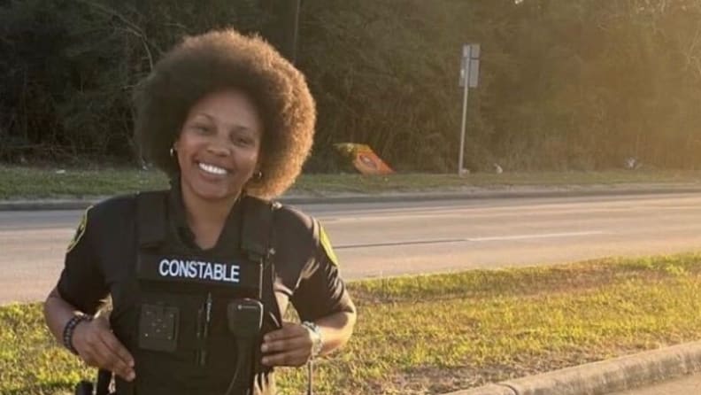 Texas Deputy Jennifer Chavis Killed in Crash Caused by Alleged Drunk ...