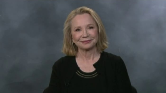 Debra Jo Rupp steps back into the role of Kitty Forman