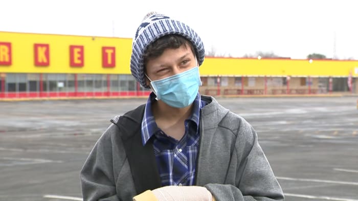 ‘It changed my life forever’: Man who lost fingers in fireworks ...