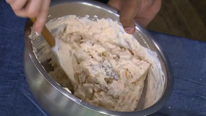 Chef Tatu shows you the best dips to make for football parties