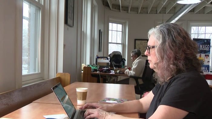 Connect 313 program aims to expand affordable internet service in Detroit