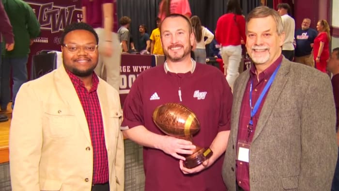 1st and 10 Trophy Tour: George Wythe coach Brandon Harner