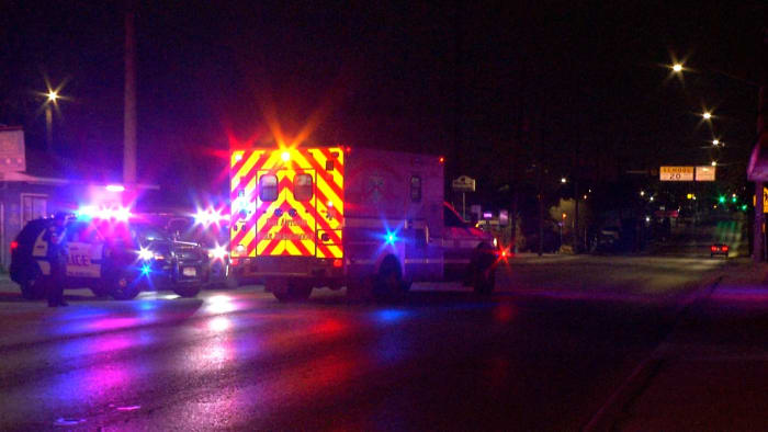 Man shot in stomach found on West Side street, SAPD says