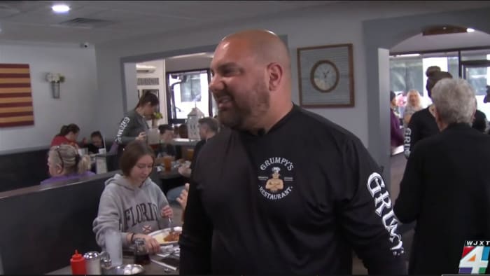 Grumpy’s Restaurant expands business while rebuilding location ...