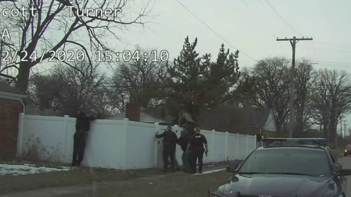 WATCH: Dashcams catch intense moments leading up to arrest of Metro ...