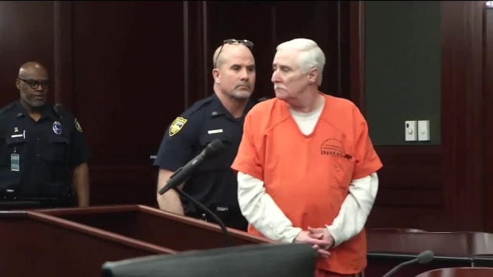 Should autopsy photos of murdered Jacksonville girl be shown to jury?