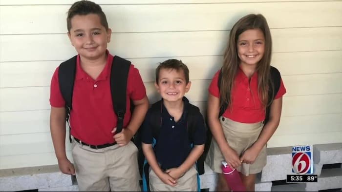 Florida school enrollment confusion pushes children to ‘overflow schools'