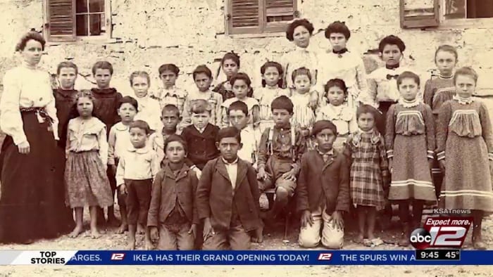 What happened to the historic Polly, Texas and how did it get its name?