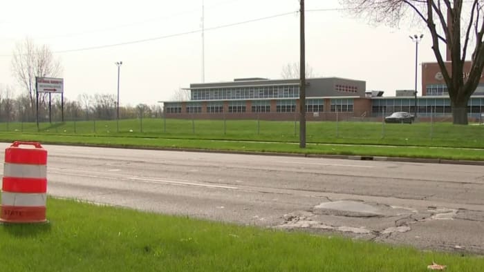 Massive pothole brings costly repairs on Detroit’s east side
