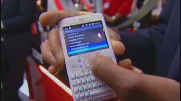 New TSA cell phone rules for incoming international flights