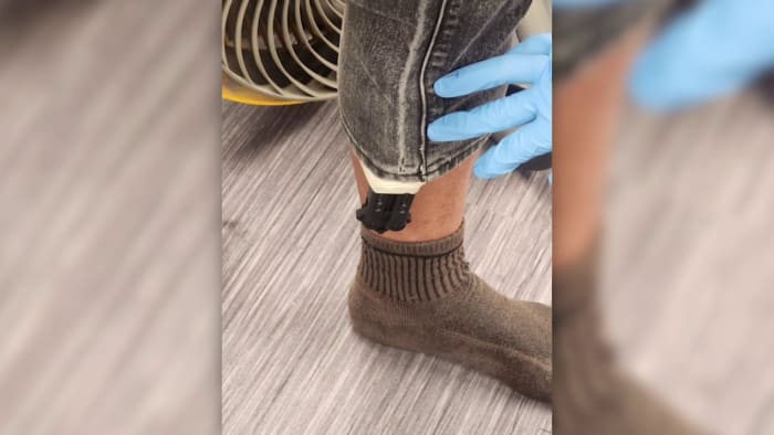 TSA agents find several weapons taped to passenger’s leg before flight