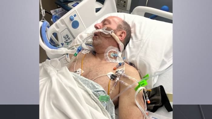 Hockey team saves goalie after heart attack