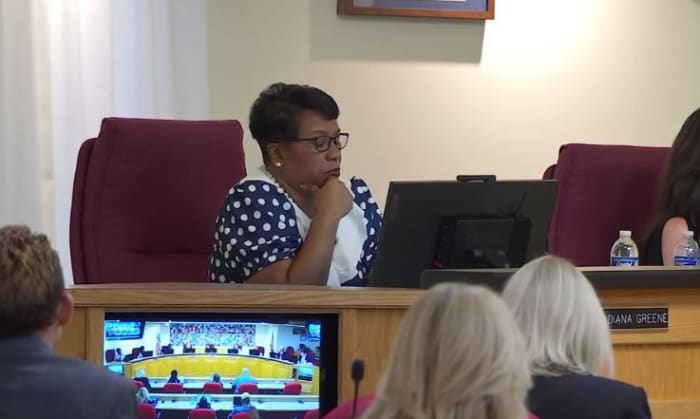 Under fire amid teacher investigations, DCPS superintendent to retire ...