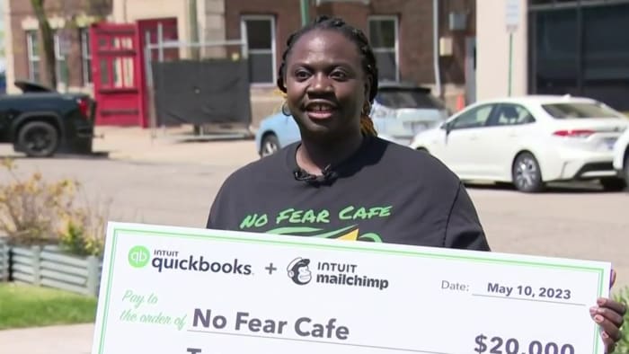 No Fear Café wins national award for STEM education, tutoring programs