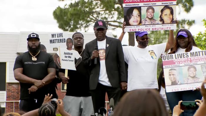 Families of Pamela Turner, George Floyd and Breonna Taylor hold rally ...