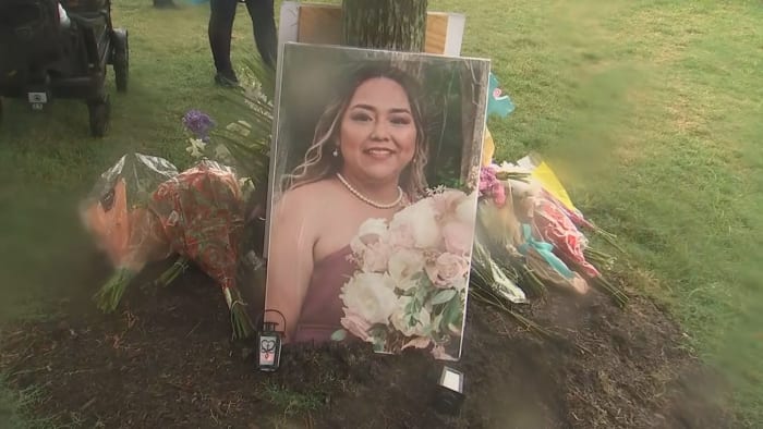 Candlelight prayer vigil held for Erica Hernandez