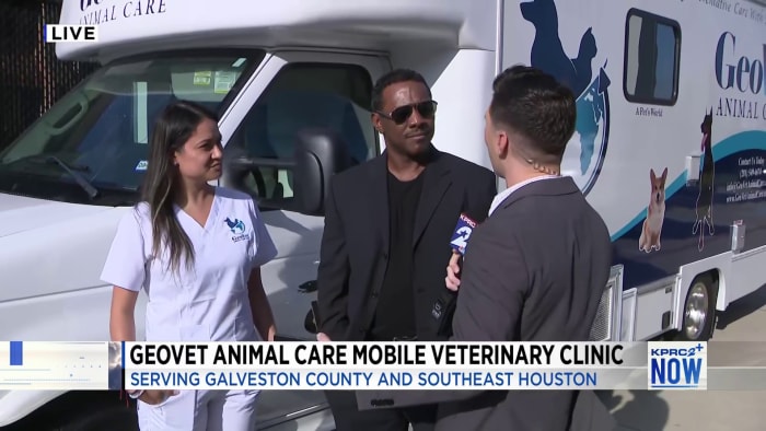 This vet clinic will treat your pet at your doorstep
