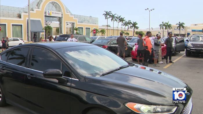 Police: 1 injured following shooting in Midway Crossings parking lot in ...