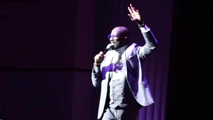 Rickey Smiley is coming back to Detroit