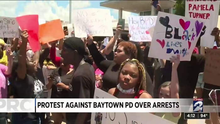 Dozens gather in Baytown to protest controversial arrest caught on ...