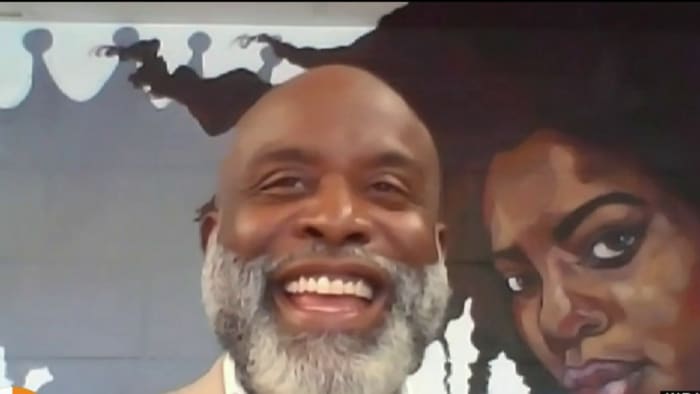 How local comedian Mike Bonner is finding a way to keep on laughing