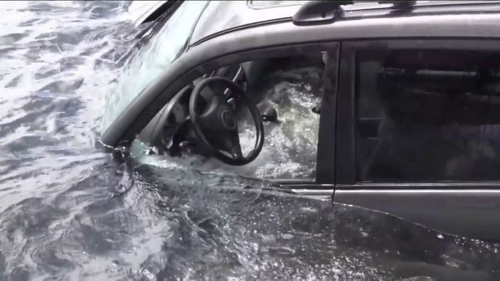 How To Get Out Of A Submerged Car