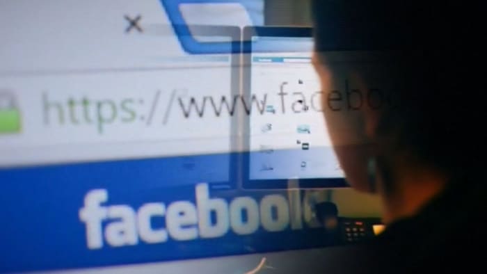 Items listed for sale on Facebook might have been posted by scammers ...