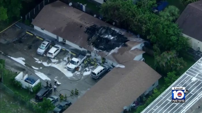 2 killed, 4 injured when BSO Fire Rescue chopper crashes into apartment ...
