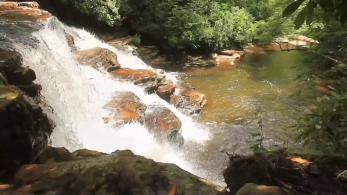 Backpacking with Brooke: Barney’s Wall and the Cascades