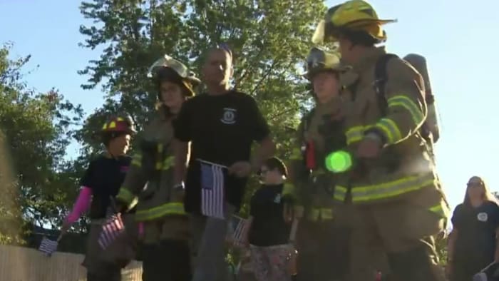 Walk_For_The_Red_140