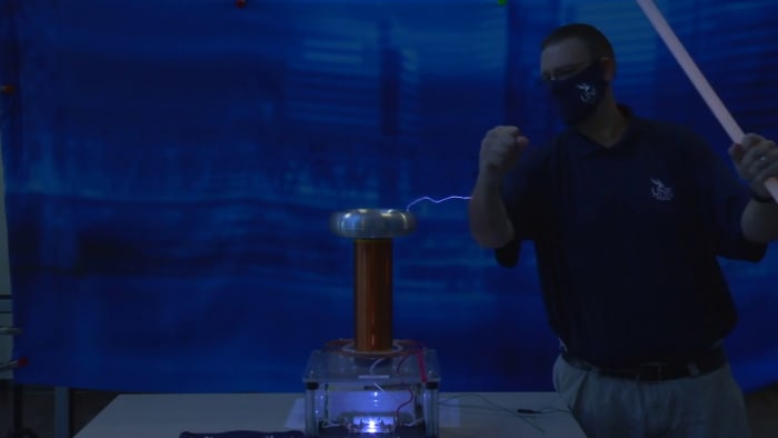 University of North Florida opens physics contest to students, voting ...