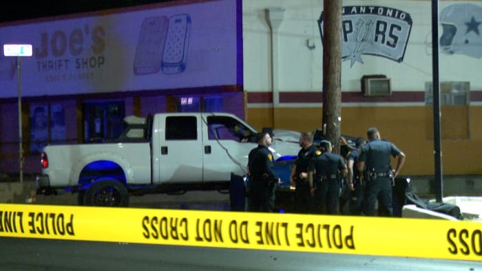 Driver Ejected Killed In 2 Vehicle Crash On South Side Police Say