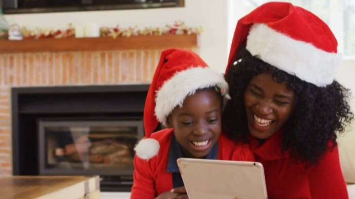CDC releases new guidance on staying safe during holiday season as ...