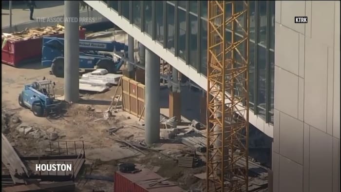 Crews working to recover 3 dead in Houston building collapse