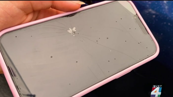 Cellphone durability: Does your smartphone pass Consumer Reports’ tough ...