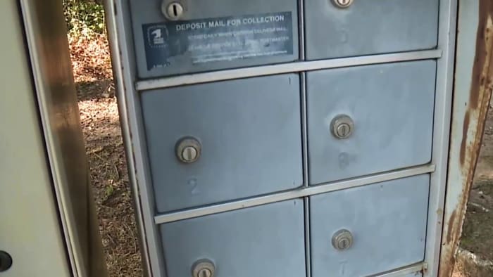 Ask Amy: Can I opt out of using my neighborhood’s cluster mailbox?