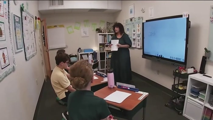 Orlando school offers special classes for students with dyslexia