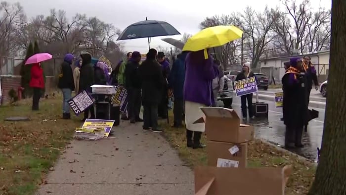 Metro Detroit Nursing Home Workers Protest Low Wages