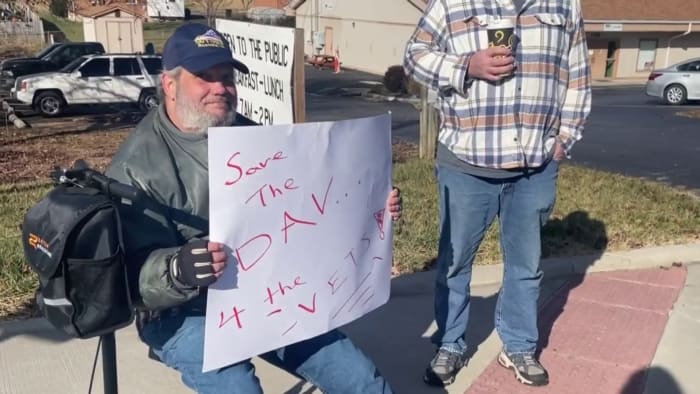 Salem Disabled American Veterans members rally for reopening
