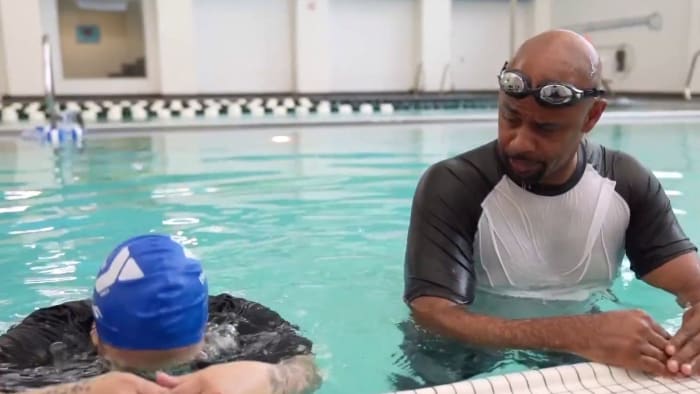 ‘Facing your fears’: Local 4′s Darnell Blackburn completes first set of ...