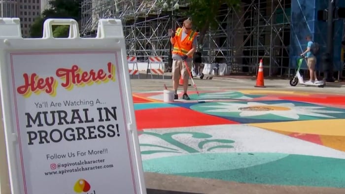 New murals painted at Orlando intersections